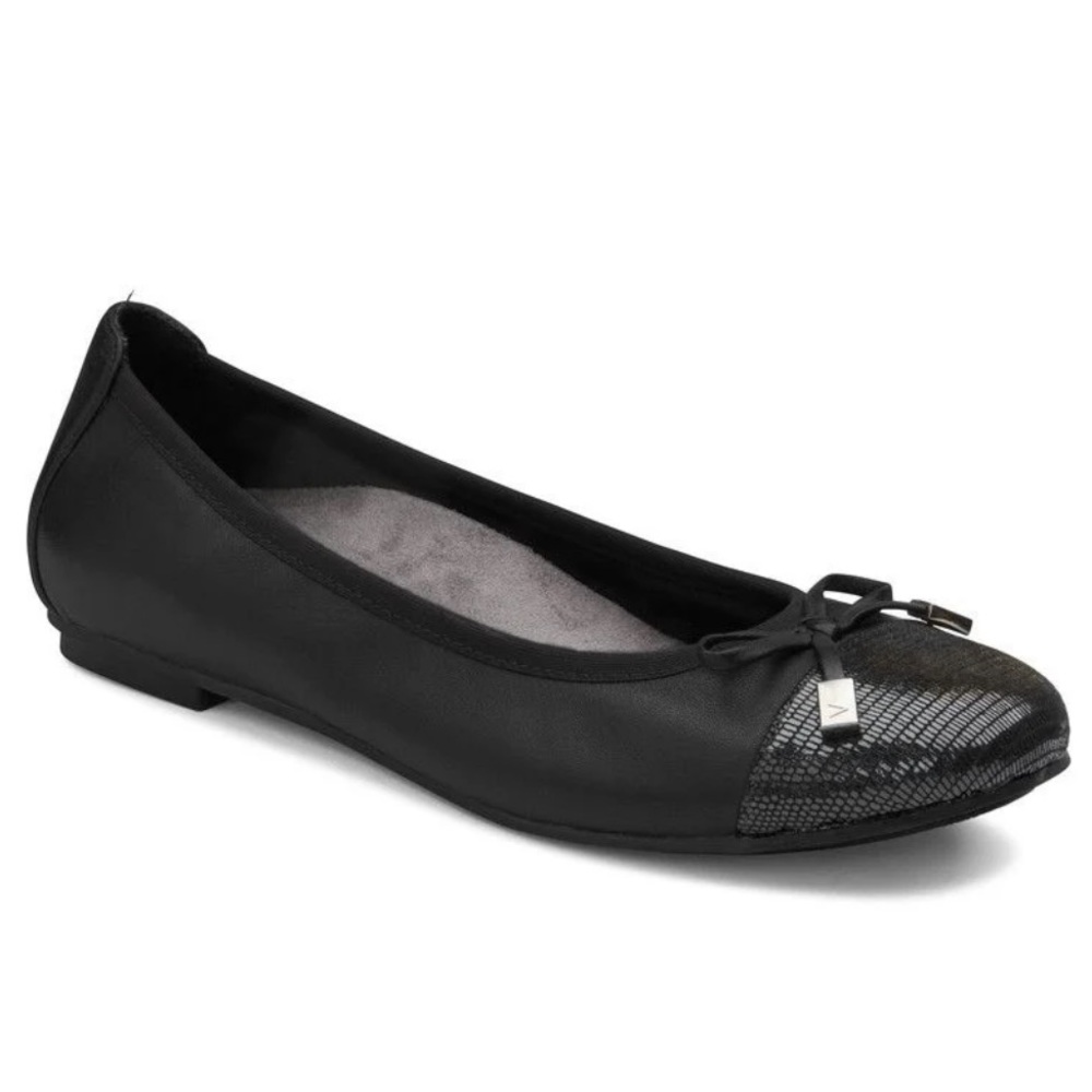 Vionic Black Minna Ballet Flats - Gem